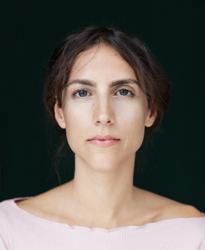 Sofia Santana – hit management